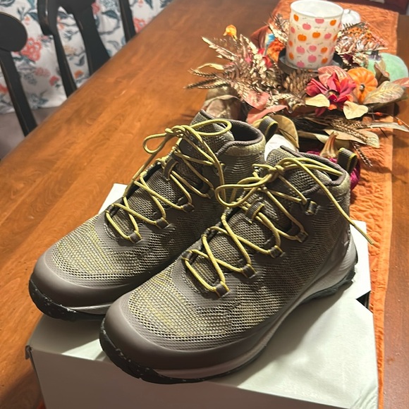 REI | Shoes | Rei Hiking Boots | Poshmark